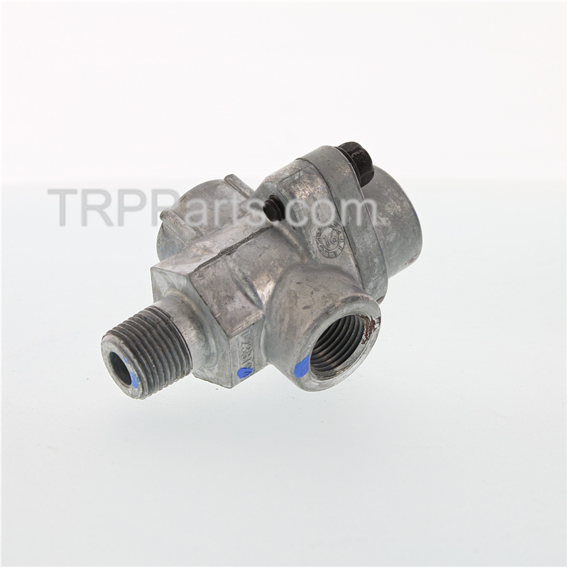 BENDIX DOUBLE CHECK VALVE - 4 PORT